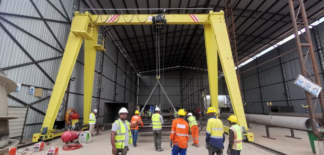 Box Type 10t 15t 20t Single Beam Gantry Crane Long Travelling Gantry ...